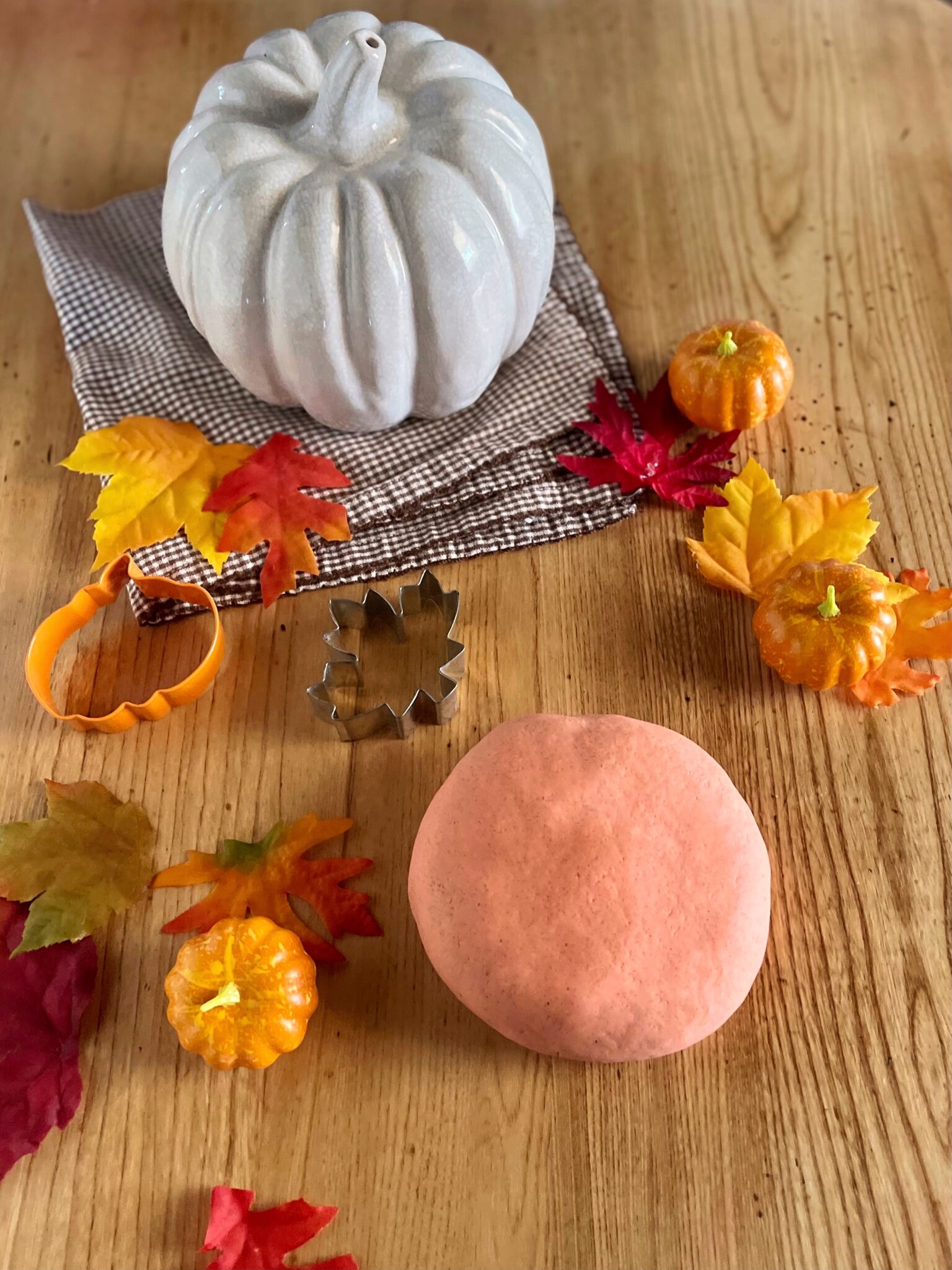 Pumpkin Spice Playdough – Easy No-Cook Method - Life at Cloverhill